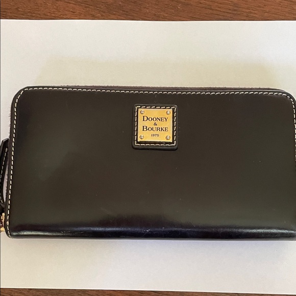 Dooney & Bourke | Bags | Dooney Bourke Black Leather Wallet | Poshmark